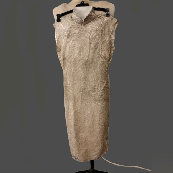 Golden Dragon | Cheongsams & Qipaos | Traditional Cheongsam Dress ...